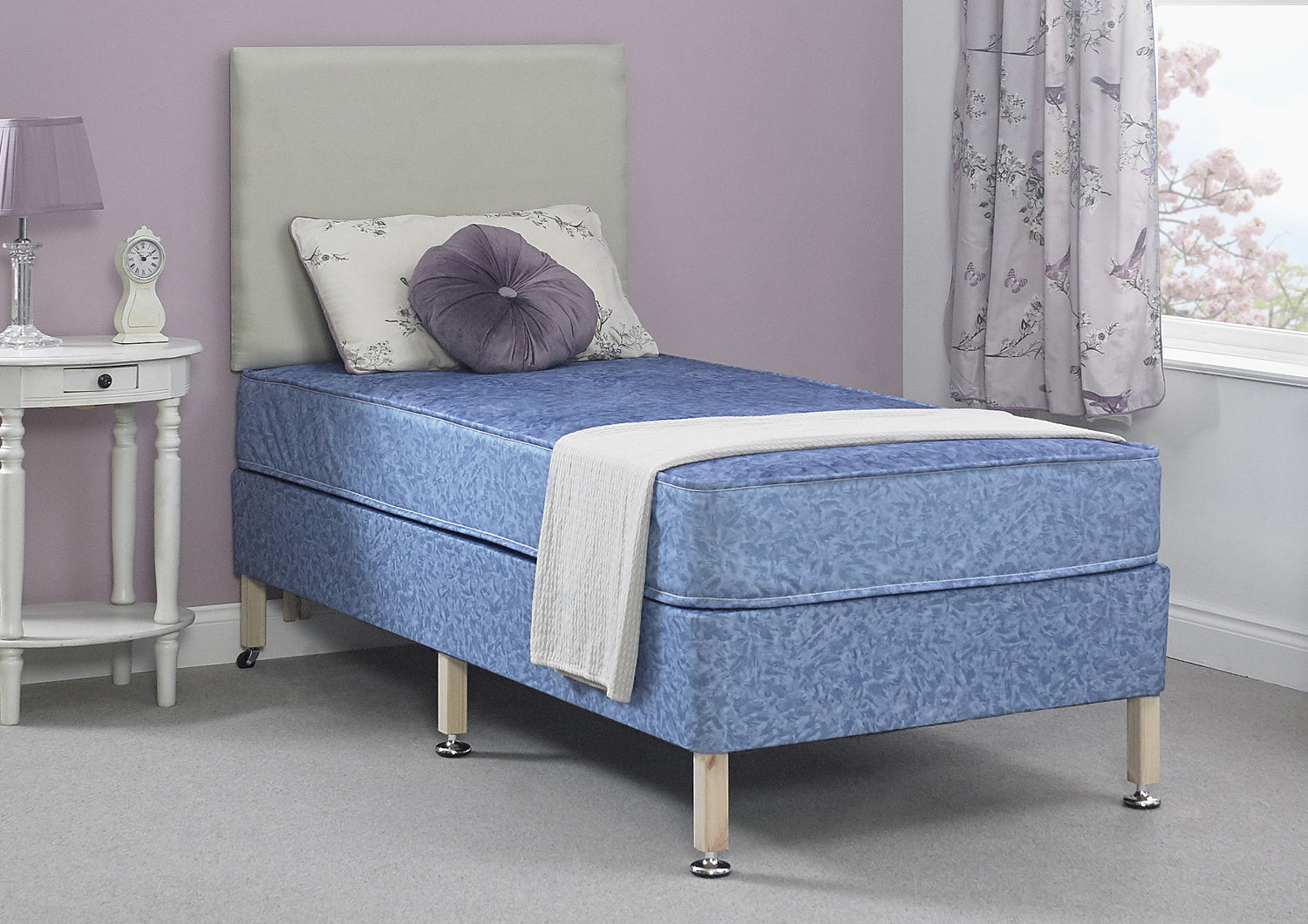 Derwent Care Contract Water Resistant Coil Sprung Divan Bed Set on Leg